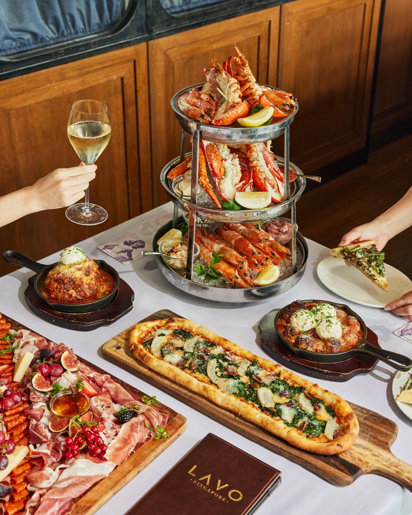 Brunch in Singapore: 12 most luxurious & indulgent options